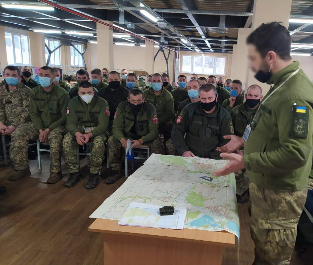 Підрозділ військових правоохоронців удосконалює бойові навички ...